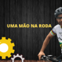 UMA MÃO NA RODA